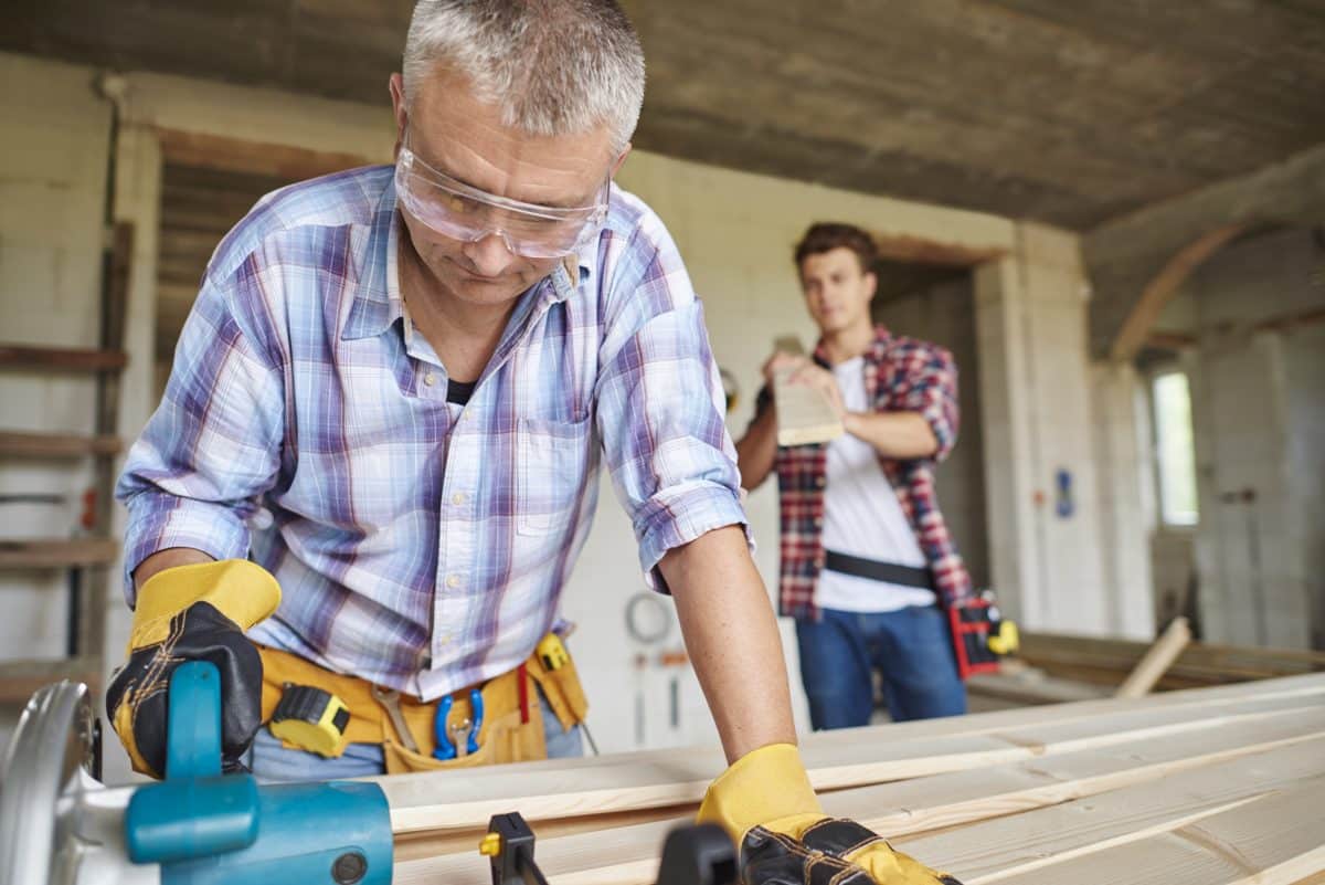 How to Pick the Best Insurance for Your Carpentry Work | Audioboo